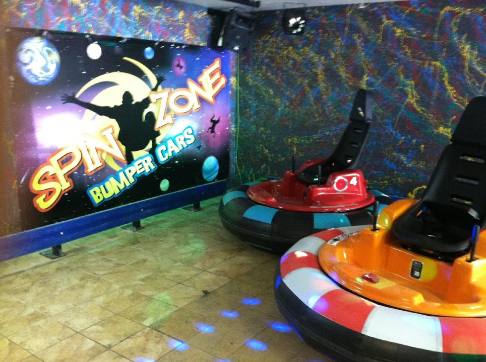 Nearest Theme Park To Me | Funtracker Family Park